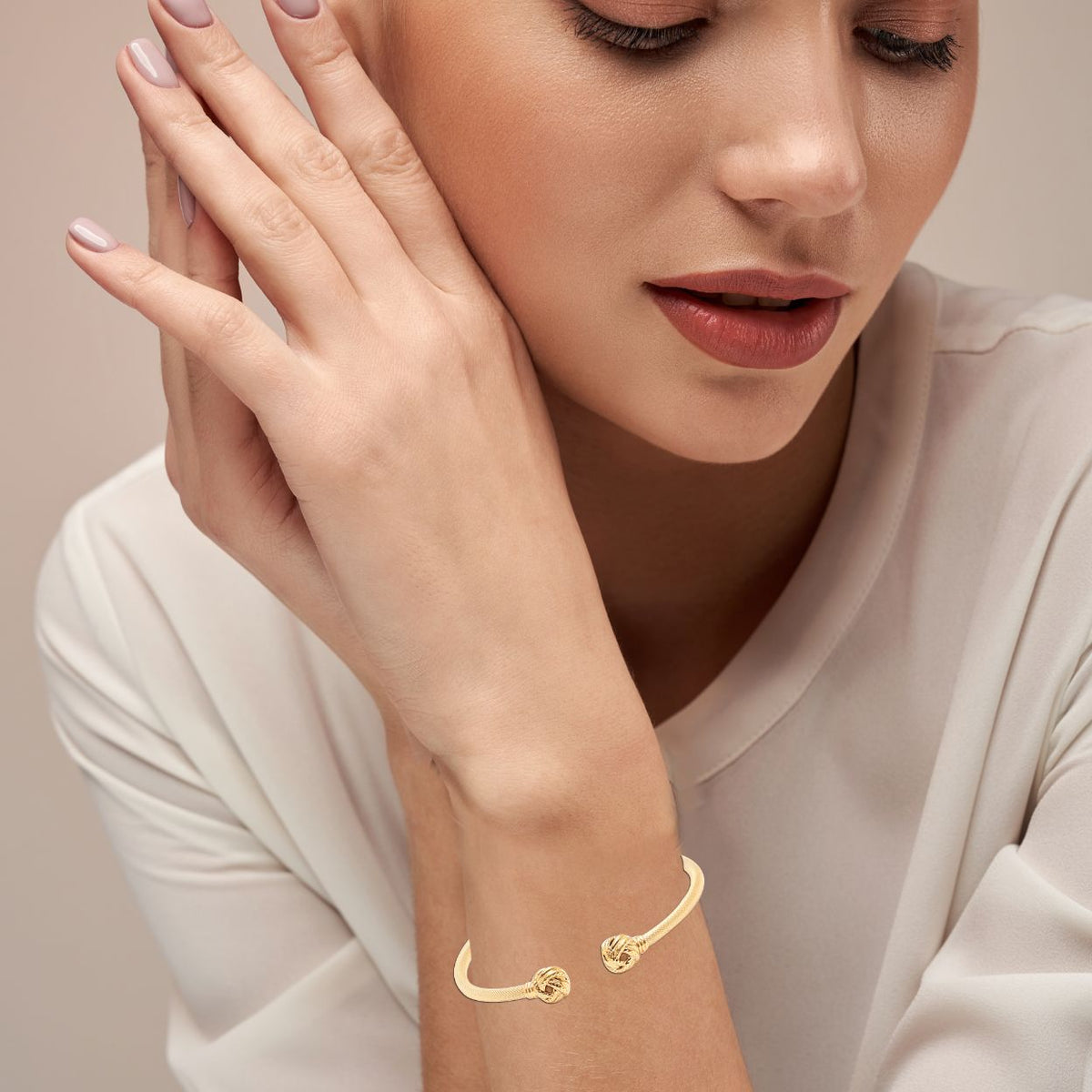 Silver Gifts for Women in Elegant 925 Silver Designs | TrueSilver